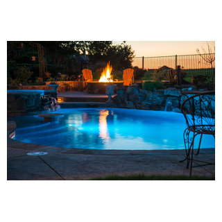 Water Features, Fountains & Fire Displays - Classique - Piscine ...