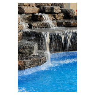 Waterfalls and sheer descents - Traditional - Pool - Toronto - by Pool ...