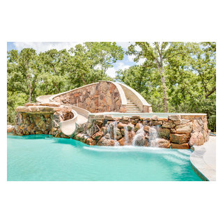 Wayward - Modern - Pool - Austin - by Crowley Custom Homes | Houzz