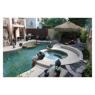 Wet Decks, Baja Shelf, Tanning Ledge, Shamu Shelf - Pool - Las Vegas ...