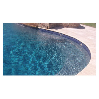 Wet Edge Prism Matrix Indigo Blue - Traditional - Pool - Atlanta - by ...