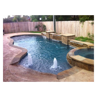 Zero Entry Pools - Contemporary - Pool - Omaha - by Premier Pools and ...