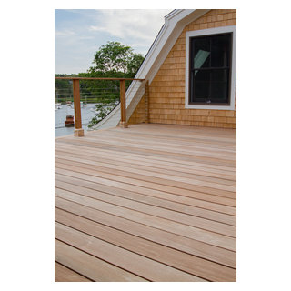Cape Cod Roof Deck | Ipe | Tropical Hardwood - Craftsman - Porch ...