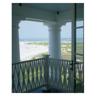 Chadsworth Cottage Balcony - Traditional - Porch - Wilmington - by ...