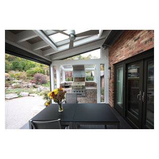 Custom Glass Porches - Classique - Porche - Toronto - par Perma-Wood ...