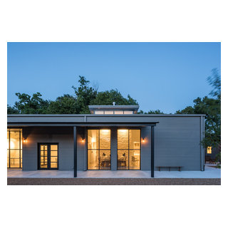 Delz Warehouse - Industrial - Porch - Houston - by CONTENT Architecture ...