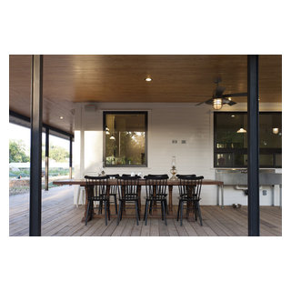 Farmhouse Porch - Farmhouse - Porch - Austin - by Rauser Design | Houzz