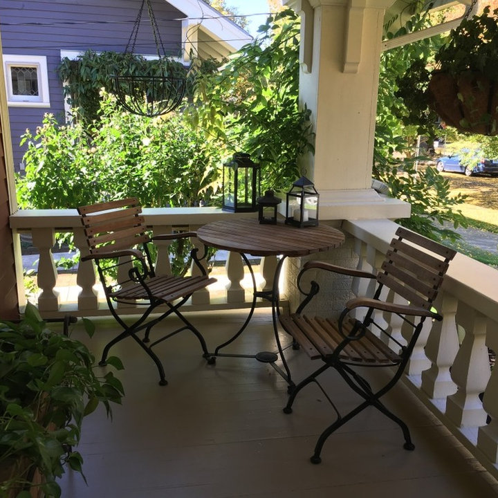 Bungalow Front Porch - Photos & Ideas | Houzz