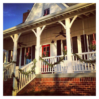 Humphries - Farmhouse - Porch - Nashville - by Kurt Conner & Sons ...