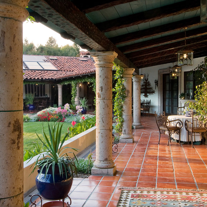 Mexican Hacienda - Photos & Ideas | Houzz