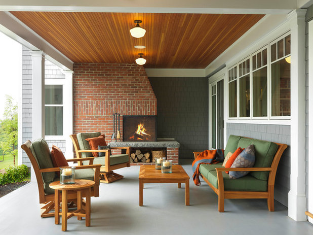 20 Covered Patios With Heartwarming Fireplaces