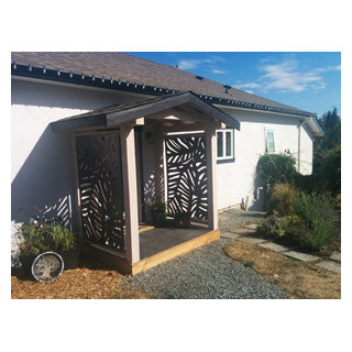 OUTDECO Privacy screen installation - Tropical - Porch - Vancouver - by ...