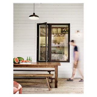 Perfect Wall House - Farmhouse - Porch - Austin - by Rauser Design | Houzz