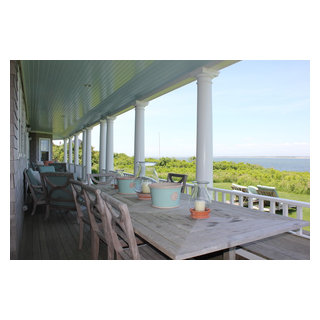 Pocomo - Beach Style - Porch - Boston - by McMullen & Associates | Houzz
