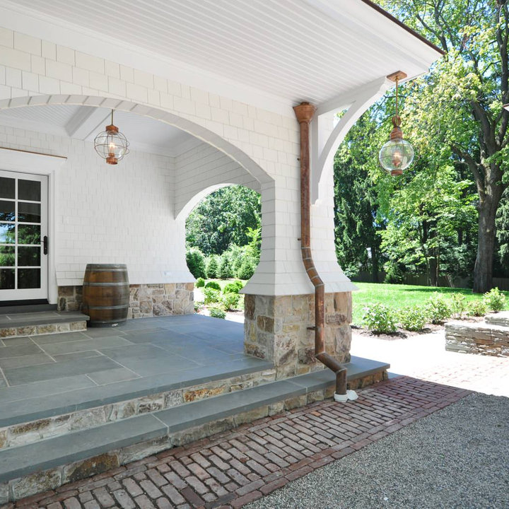 Side Entry Porch - Photos & Ideas | Houzz