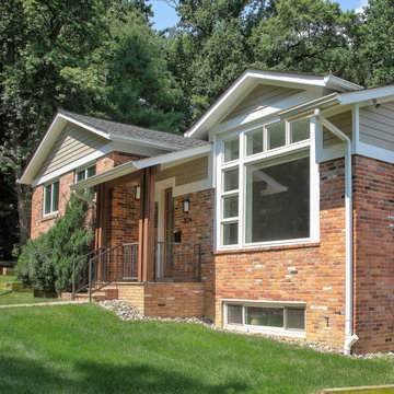 Split Level Porch - Photos & Ideas | Houzz