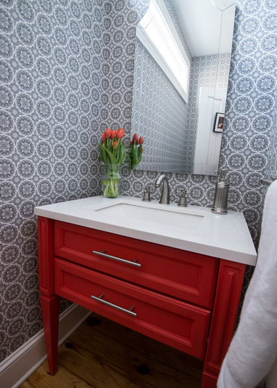 8 Eye-Catching Wallcoverings for Powder Rooms