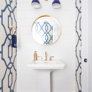 75 Beautiful Powder Room with a Pedestal Sink Pictures & Ideas ...