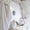 French country home - Romantique - Salle de Bain - Paris - par ...