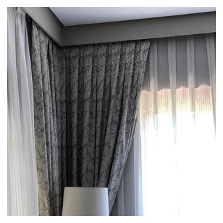 Cortina Tradicional Embajada - Traditional - Living Room - Madrid - by ...