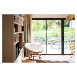 Fleurieu-sur-Saône - UNE MAISON DANS LA NATURE - Contemporary - Living ...