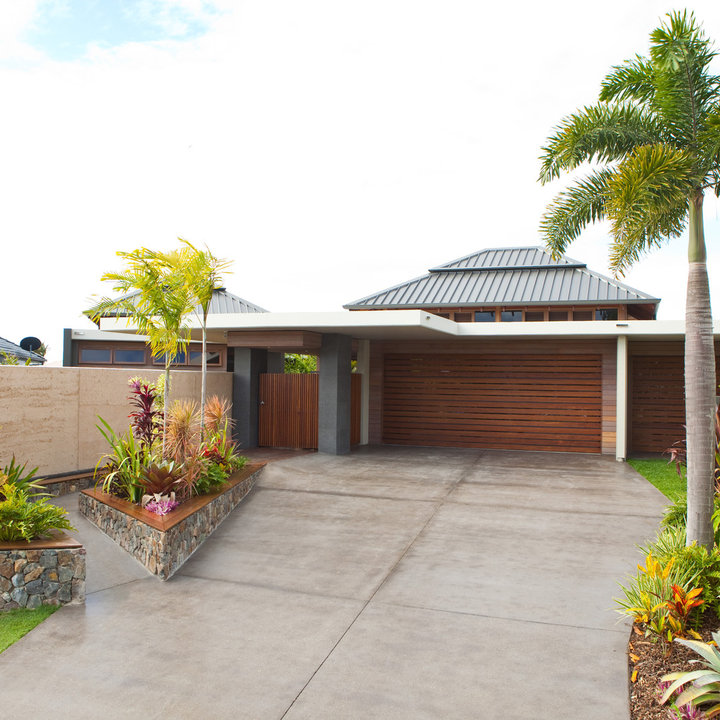 75 Tropical Shed Ideas You'll Love - March, 2025 | Houzz