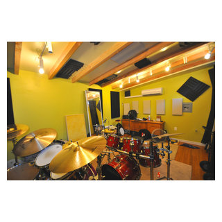 12x18 Musician's Drumming Studio Shed - Modern - Shed - Denver - by ...