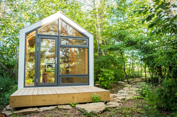 6 Cozy Outbuildings That Feel Like Cabins in the Woods