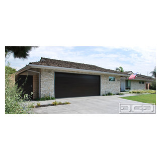 Modern Garage Doors and Gates Designed and Manufactured by Dynamic ...