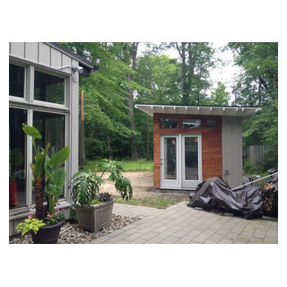 North Park Shed - Modern - Shed - Cleveland - by DG Construction | Houzz