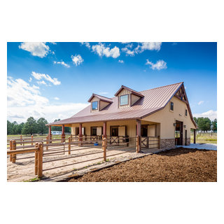 Simpson Horse Stable (project 218394) - Traditional - Shed - Denver ...