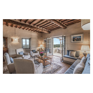 Restauro Casale Falecine - Rustico - Salotto - Firenze - di Arch ...