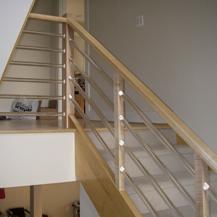 Clear Acrylic Staircase Ideas - Photos & Ideas | Houzz