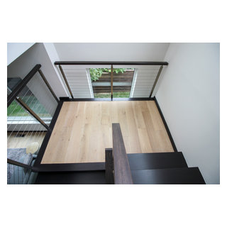 70_Contemporary Stairs With No Risers & Horizontal Railing, Vienna VA ...