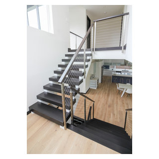 70_Contemporary Stairs With No Risers & Horizontal Railing, Vienna VA ...