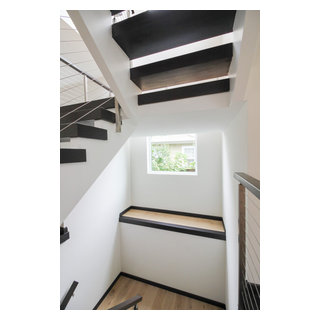 70_Contemporary Stairs With No Risers & Horizontal Railing, Vienna VA ...