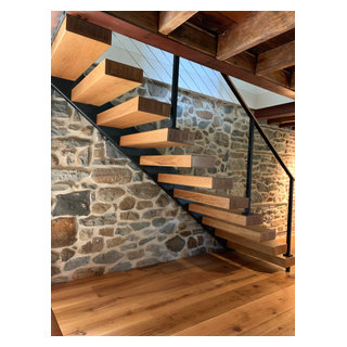 Cas - one side single steel stringer with open risers and cable railing ...