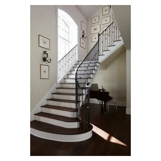 Chandler Bend - Traditional - Staircase - Jacksonville - by User | Houzz