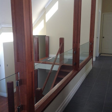 Staircase Knee Wall - Photos & Ideas | Houzz