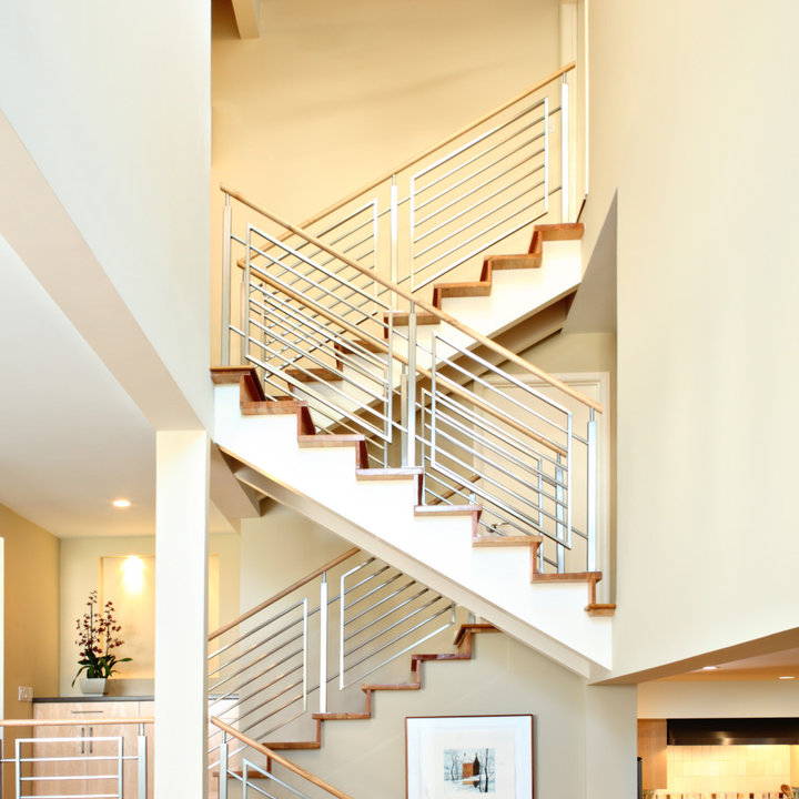 Condo Stairs - Photos & Ideas | Houzz