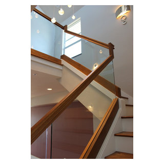 Contemporary White Oak Handrail & Tempered Glass Balustrade ...