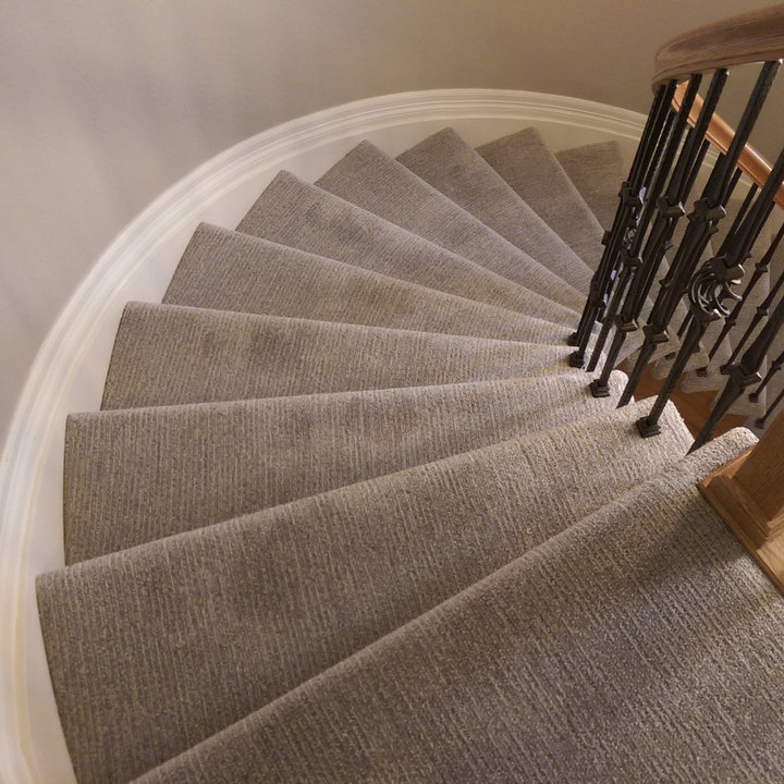 75 Beautiful Carpeted Staircase Pictures & Ideas | Houzz