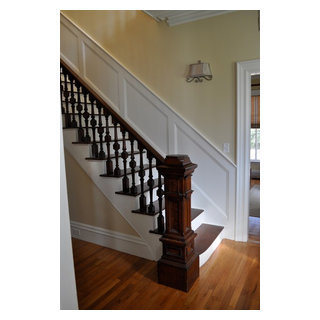 Dedham Precinct One - Klassisch - Treppen - Boston - von Christine ...