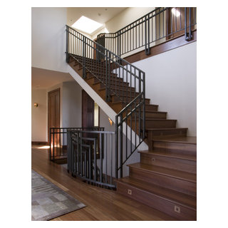 Lakemead Way - Traditional - Staircase - San Francisco - by SDG ...