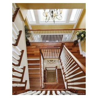 Michael Pagnotta Architecture + Construction - Traditional - Staircase ...