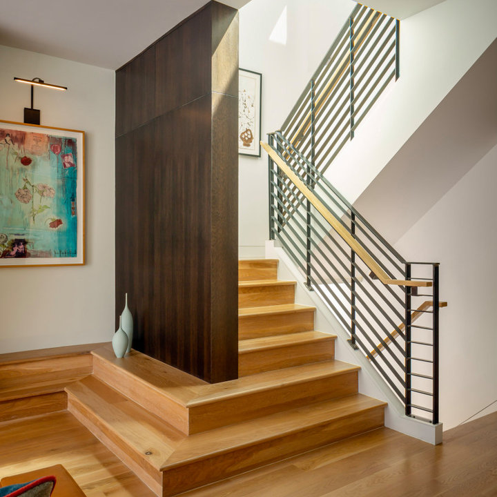 Retro Staircase Design Ideas, Renovations & Photos - September 2023 ...