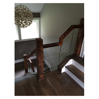 Reclaimed Wood Railings & Newel Posts - Farmhouse - Staircase - New ...