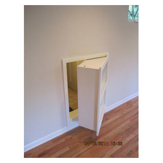 Secret Door - Contemporary - Staircase - Austin - by Escarpment ...