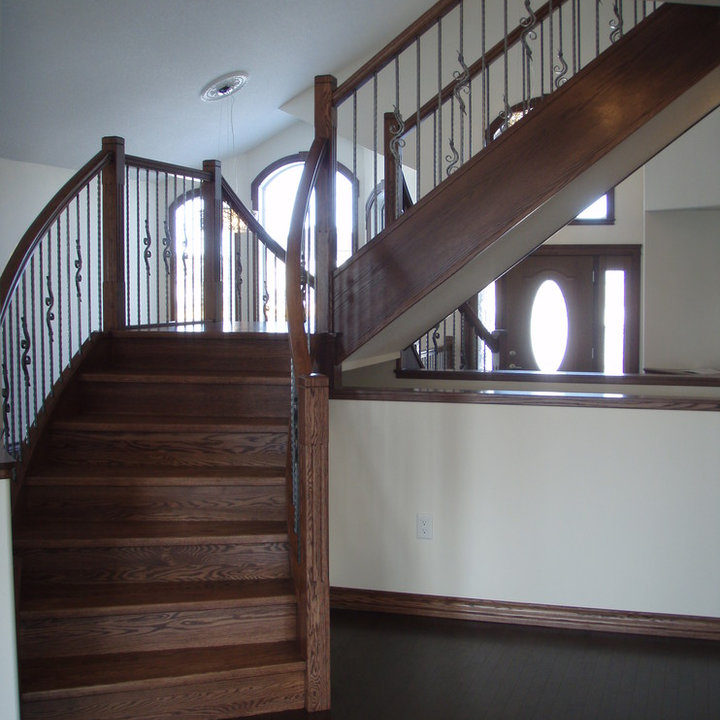 Split Landing Staircase - Photos & Ideas | Houzz
