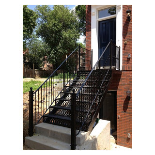 Square tube picket railing - Traditional - Staircase - DC Metro - by ...